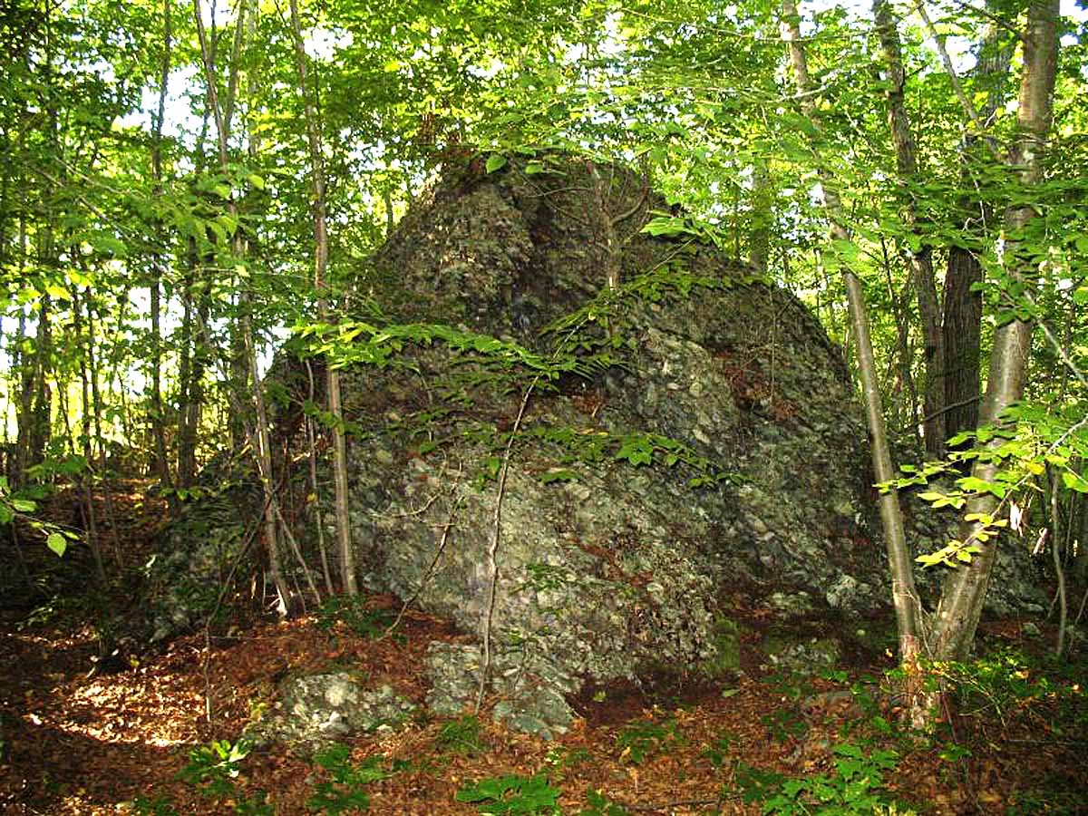 Abram’s Rock, Swansea – Sowams Heritage Area